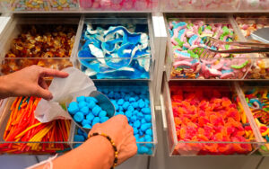 Does Candy Expire? Candy Shelf Life Chart + Storage Tips (2026)